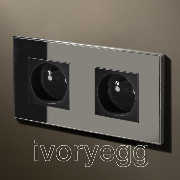 Void Square MMG Bticino LHP Vimar frame Chrome by LITHOSS - Ivory Egg